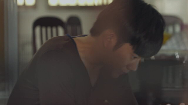 逆潮｜新加坡劇免費線上看｜KKTV